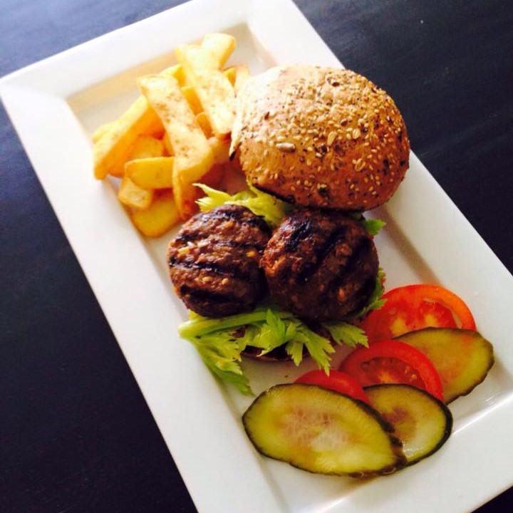 Memories Bar and Grill